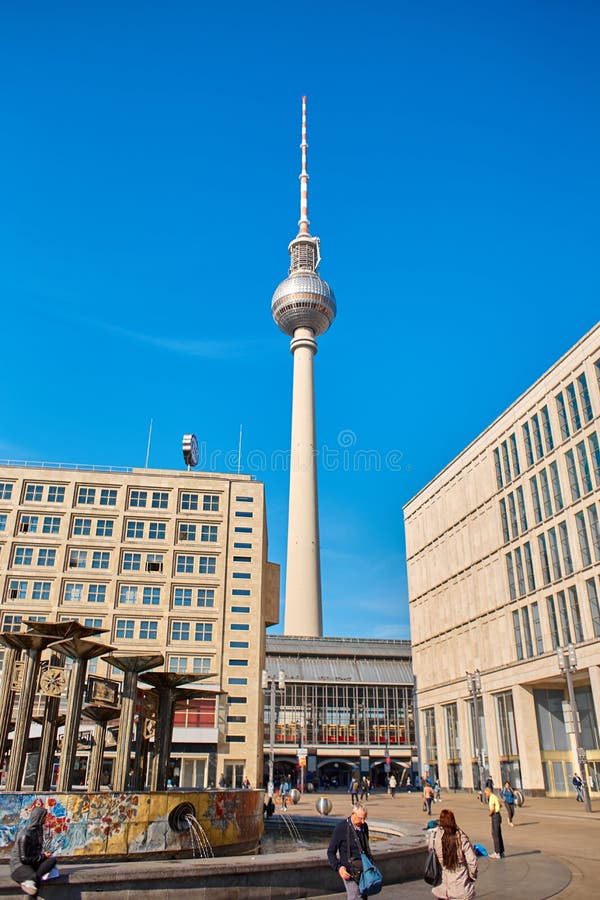Alexander Platz Berlin`s Central City Square Editorial Stock Photo ...