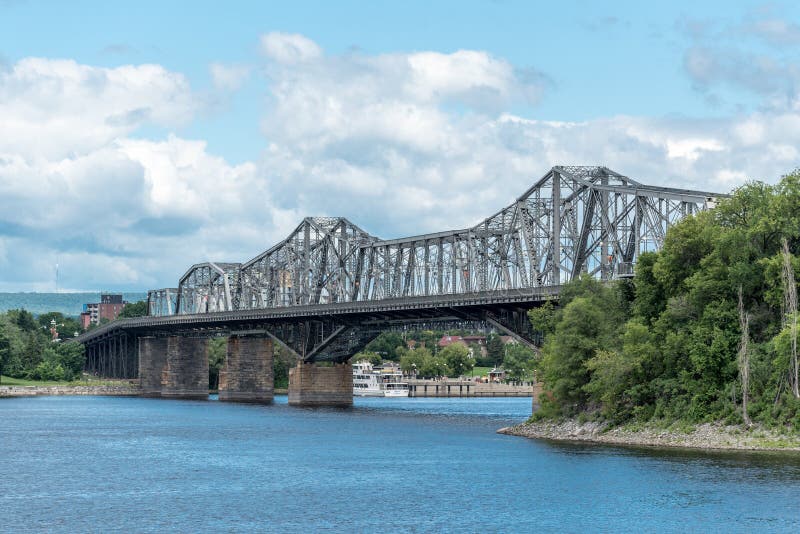 Alexandra Bridge Over the Ottawa River Stock Image - Image of foliage ...
