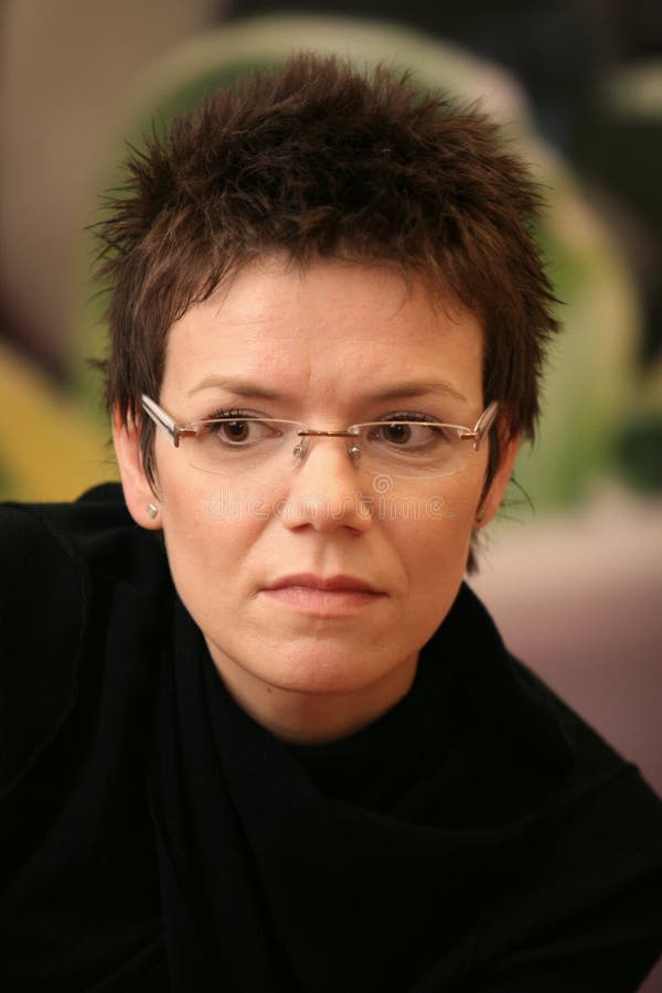 Alexandra Olaru editorial stock image. Image of communications - 33934584