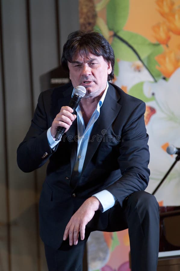 Alexandre Serov image éditorial. Image du idole, festival - 18760085