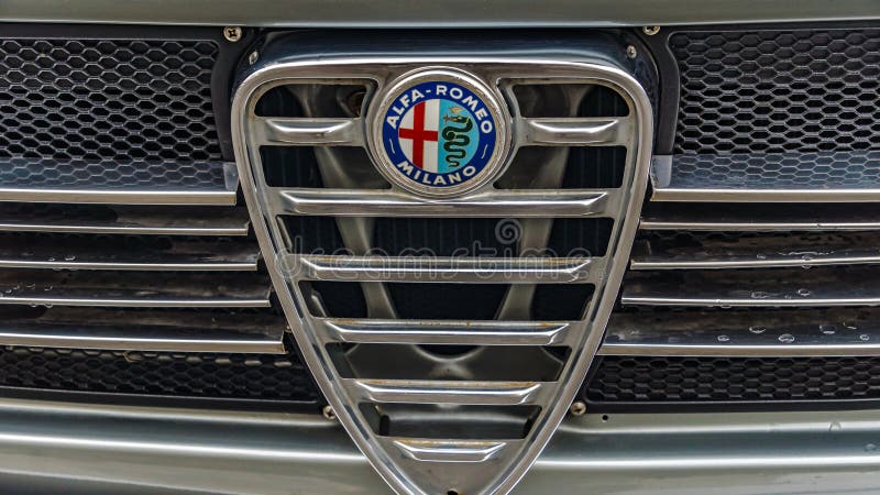 Alfa Romeo Giulia Logo editorial image. Image of embleme - 295521620