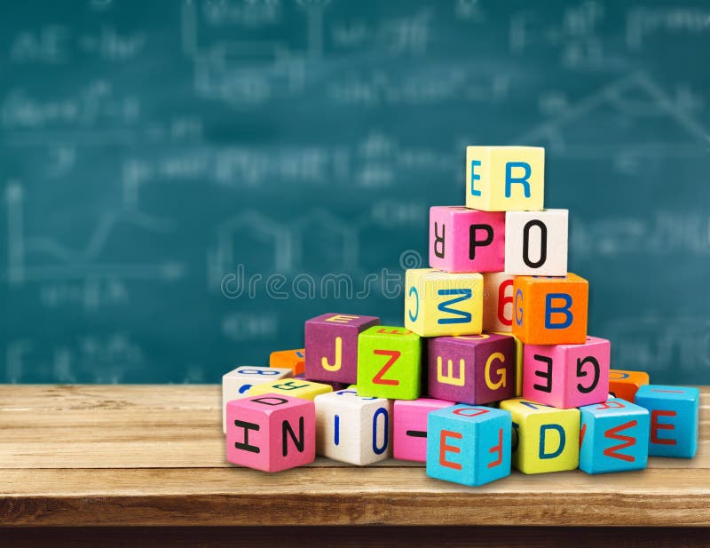 Alfabeto del bloque foto de archivo. Imagen de cuadrado - 72400692