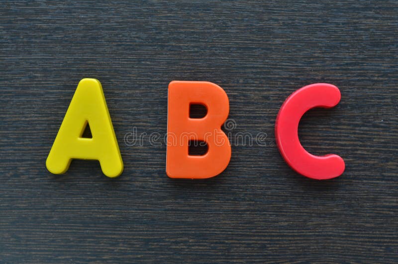 Alfabetos Coloridos Dos Cubos Ilustração do Vetor - Ilustração de ...