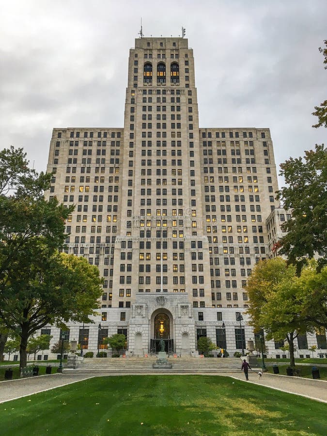 Alfred E Smith Building Albany New York One Commerce Plaza Stock Photos ...