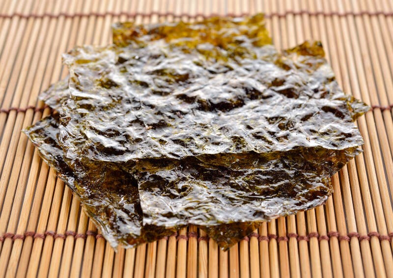 Salada da alga do tempero imagem de stock. Imagem de planta - 112898385