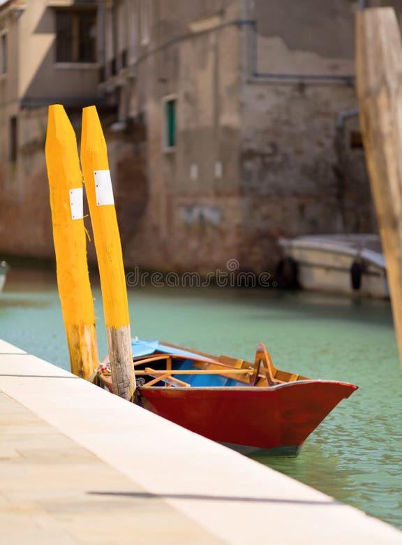 Algae in a canal stock photo. Image of water, algae, head - 22630302