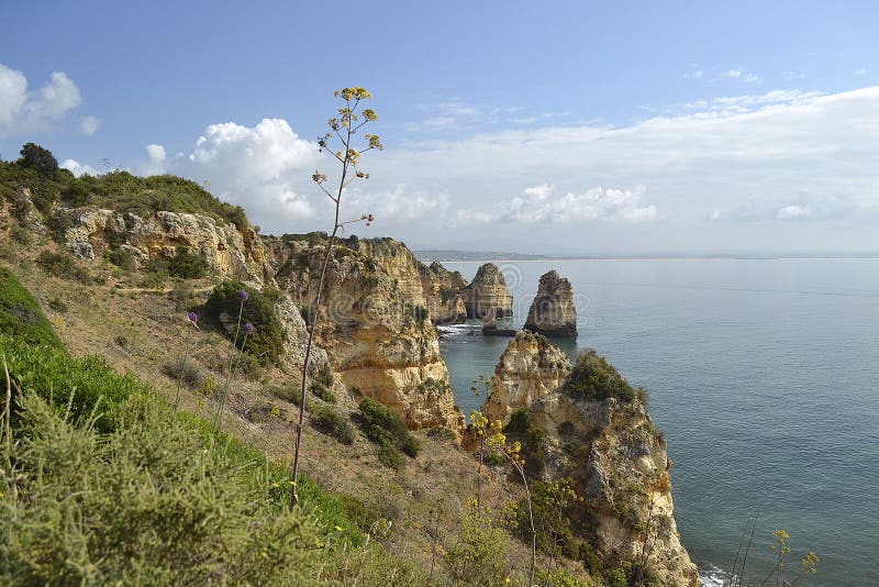 Algarve cliffs and ocean stock photo. Image of mountain - 101471906