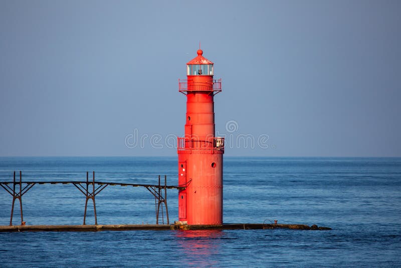 Algoma Pierhead Lighthouse in Algoma, Wisconsin in the Summer with a ...