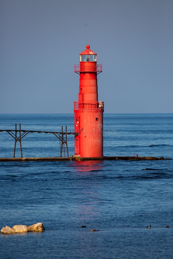 Algoma Pierhead Lighthouse in Algoma, Wisconsin in the Summer with a ...