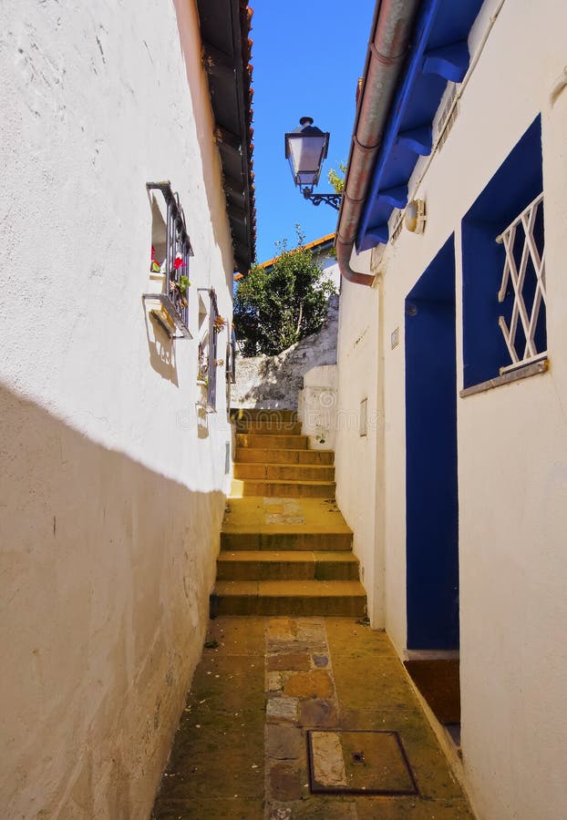 Algorta-Getxo editorial stock image. Image of house, skyline - 40681369