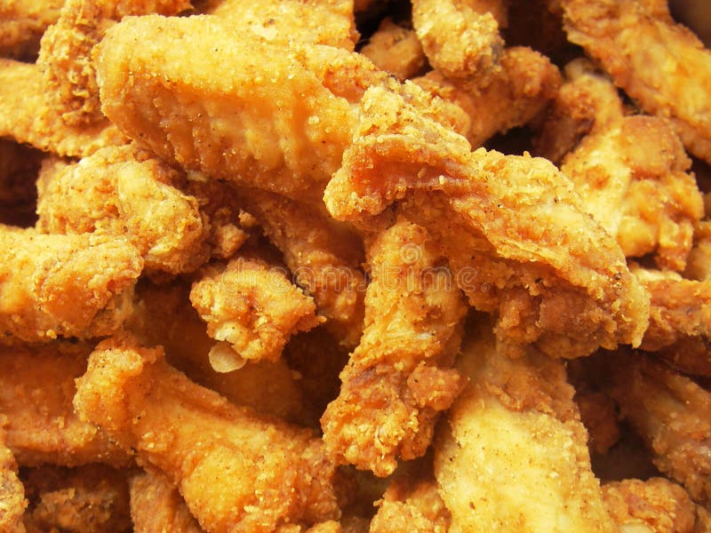 Ali enormi immagine stock. Immagine di marrone, contatore - 291179