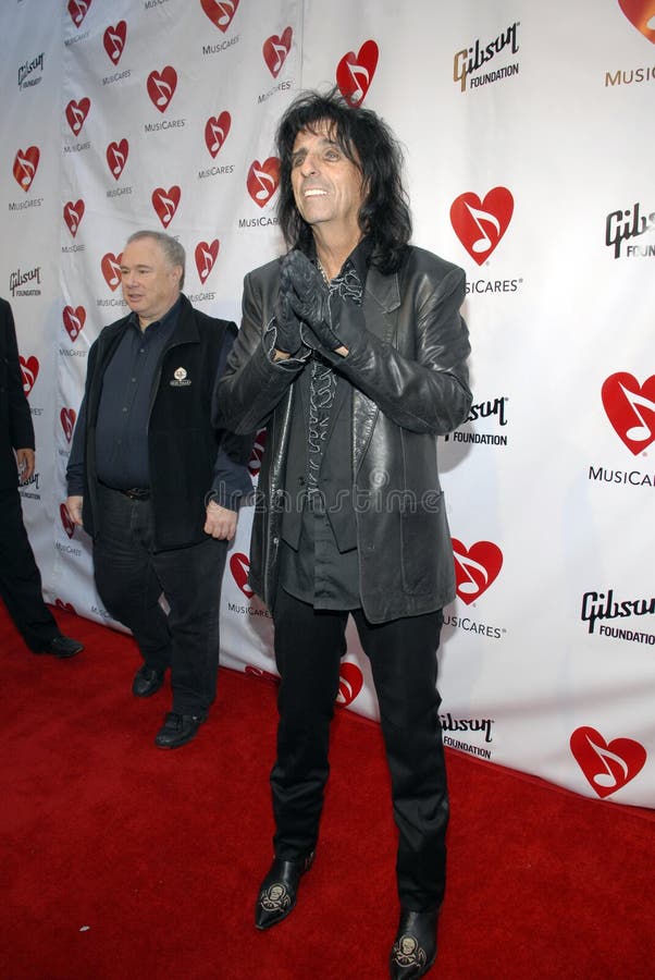 Alice Cooper on the Red Carpet. Editorial Image - Image of wrinkle ...