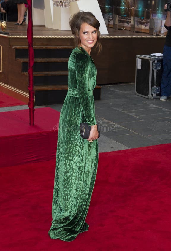 Alicia Vikander foto de archivo editorial. Imagen de alexandra - 34829918