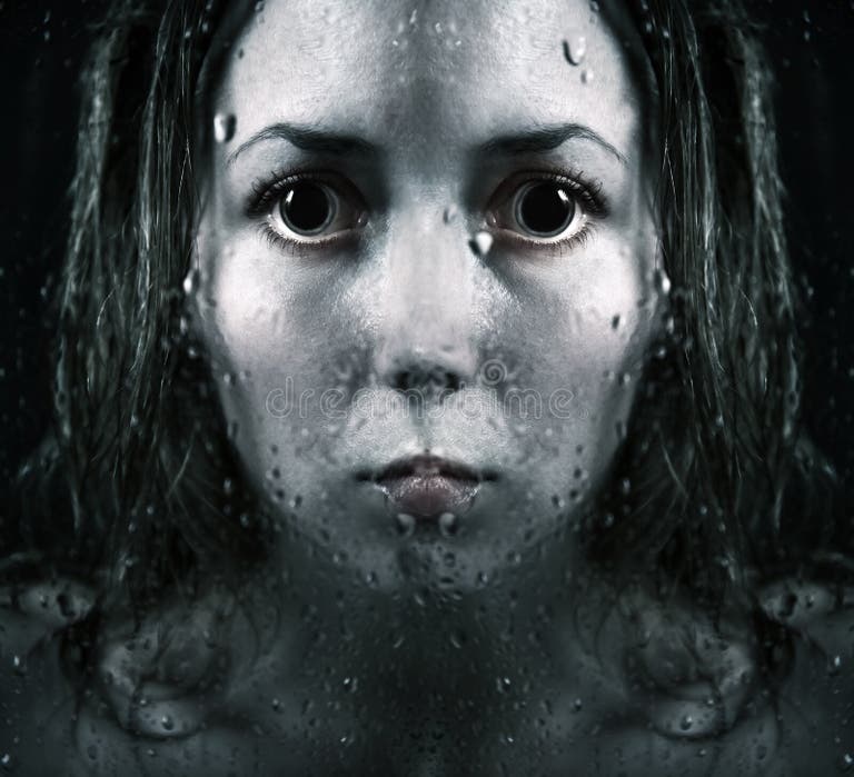 Alien Woman Computer Stock Illustrations – 544 Alien Woman Computer ...