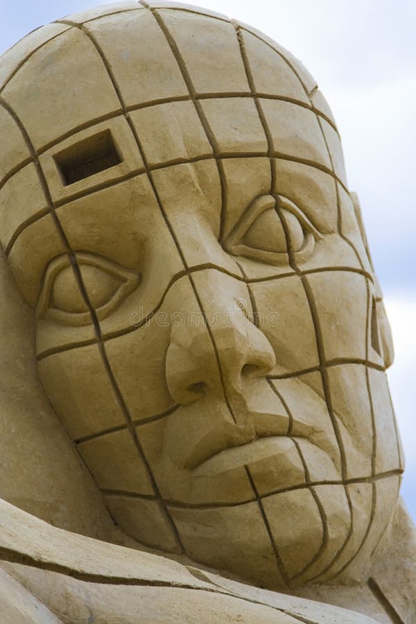 Alien Head Sand Sculpture editorial image. Image of sandcastle - 20604470