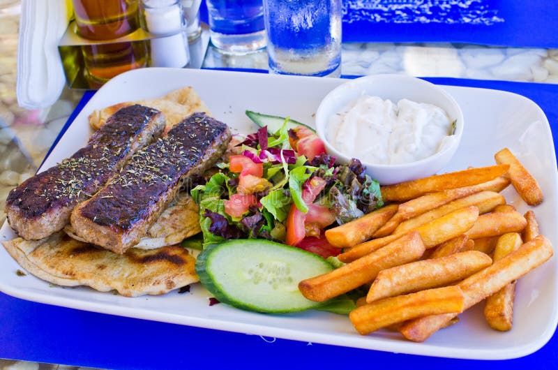 Alimento Greco Tradizionale Fotografia Stock - Immagine di grecia, sano ...