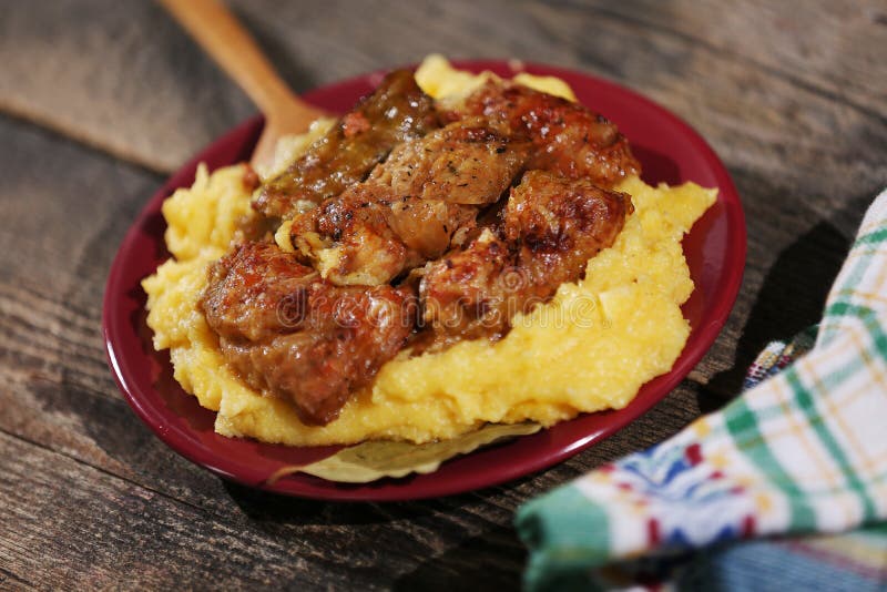 Alimento Rumeno Tradizionale, Sarmale Fotografia Stock - Immagine di ...