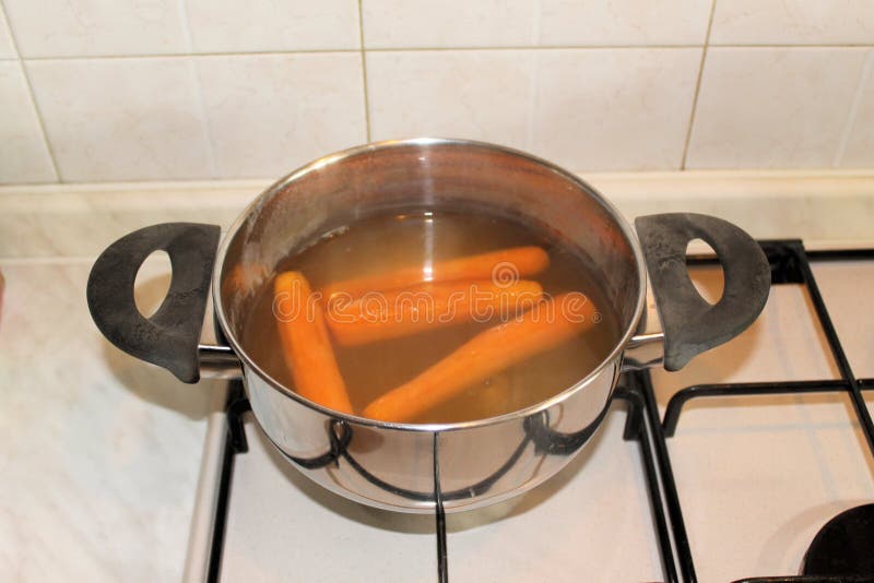 Alimentos imagem de stock. Imagem de ferver, intacto - 40302023