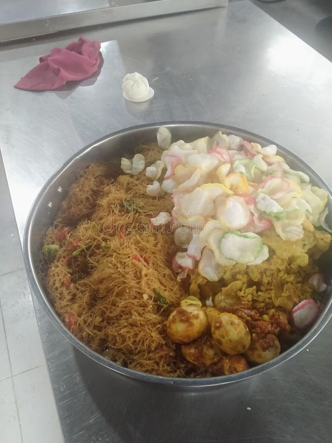 Alimentos Elaborados Para Todos Foto de archivo - Imagen de mariscos ...