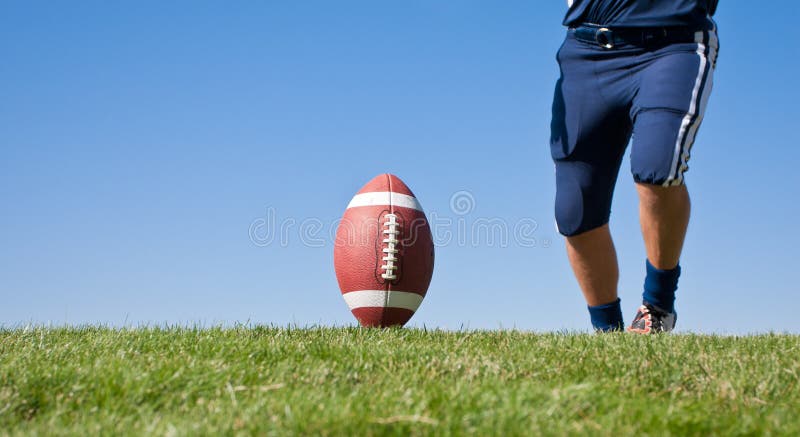 Aliste Para Un Saque De Centro Foto de archivo - Imagen de balompié ...