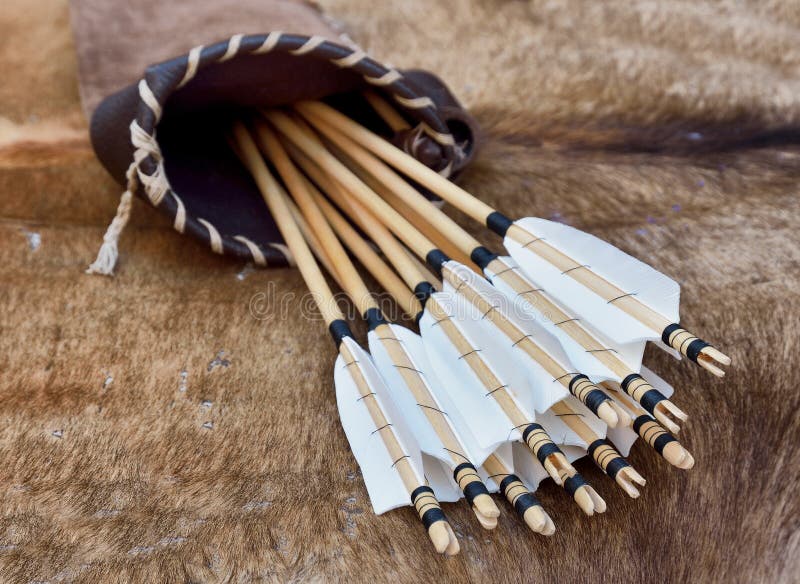 Aljaba foto de archivo. Imagen de ataque, sostenido, madera - 59394372