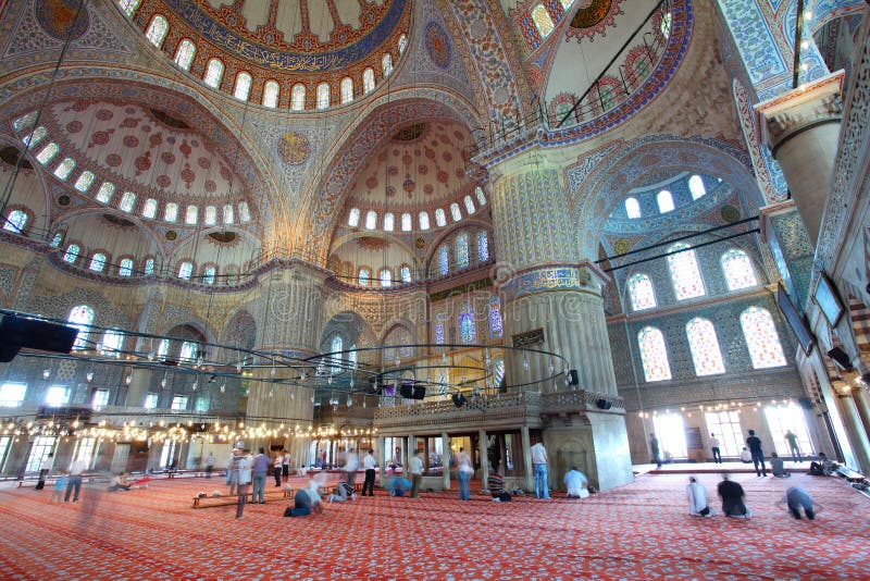 All'interno Della Moschea Blu Islamica a Istanbul Fotografia Stock ...