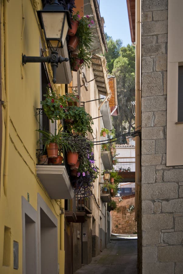 Alley in Graus, Spain stock photo. Image of europe, color - 28822872