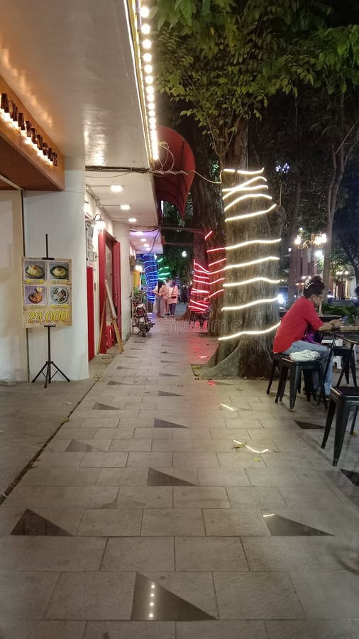 Alley Path at Tunjungan Street Editorial Stock Photo - Image of ...