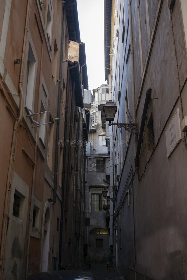 Alley in Rome Historic Center Stock Photo - Image of road, historic ...