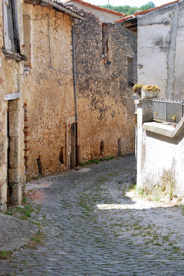 Alley Assergi - Abruzzo - Italy Stock Photo - Image of peace, road ...