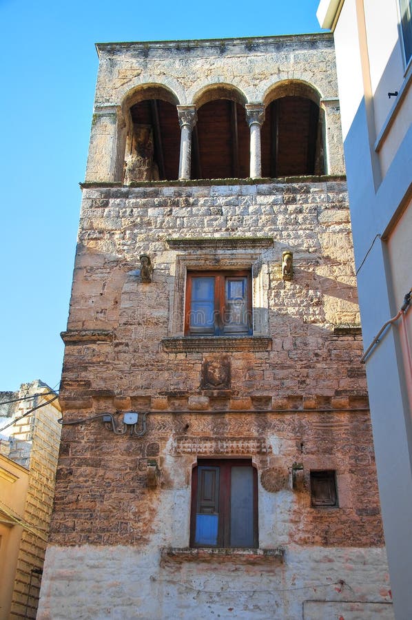 Alleyway. Bitritto. Puglia. Italy. Stock Photo - Image of building ...