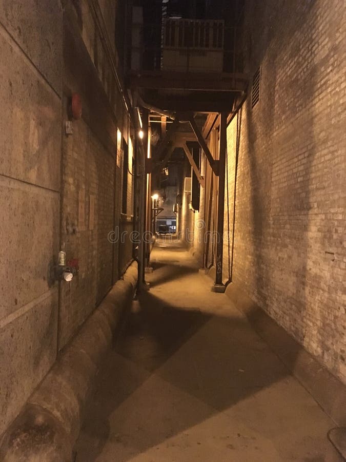 Alleyway In Chicago With Pedestrian Passing By Stock Image - Image of ...