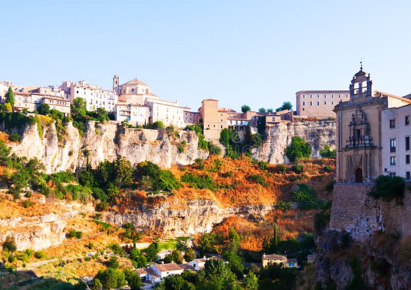 Allgemeine Ansicht Von Cuenca-Stadt am Sommermorgen Stockbild - Bild ...