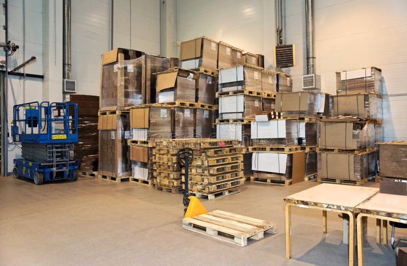 Almacén grande foto de archivo. Imagen de estructura - 25129288
