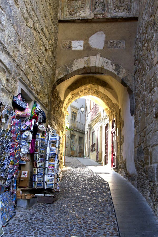 Almedina Arch in Coimbra editorial stock image. Image of arco - 27519839