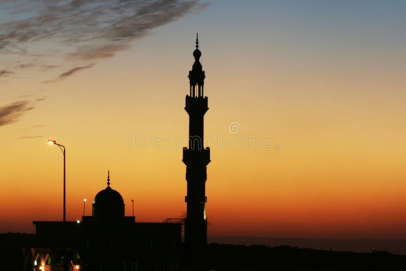 Alminar imagen de archivo. Imagen de religioso, asoleado - 3909835