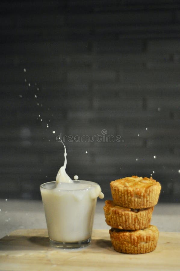 Rondo Cookies Stock Photos - Free & Royalty-Free Stock Photos from ...