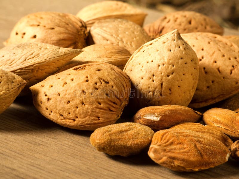 Shelled And Unshelled Almonds Stock Image - Image of texture, nutrition ...