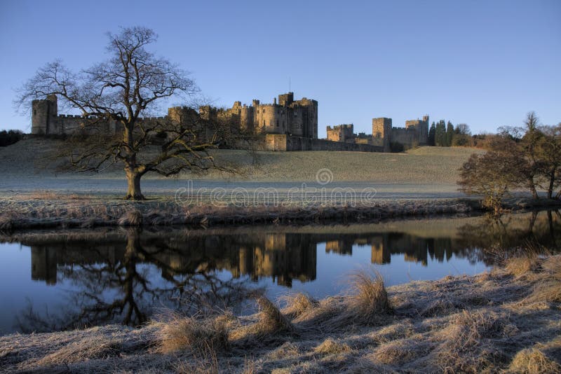 Alnwick castle at dawn stock image. Image of frosty, border - 8639085