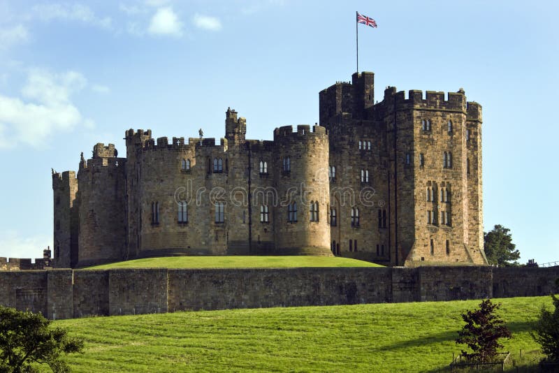 Alnwick Castle stock image. Image of northumberland, reflection - 2441515