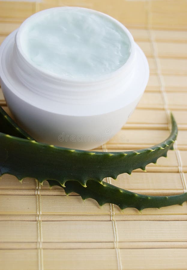 Aloe spa treatment stock image. Image of leaf, aloe, health - 13076085