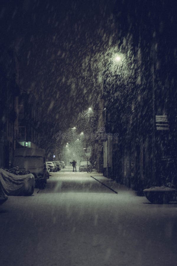 Man Alone Night Street Stock Photos - Download 1,089 Royalty Free Photos