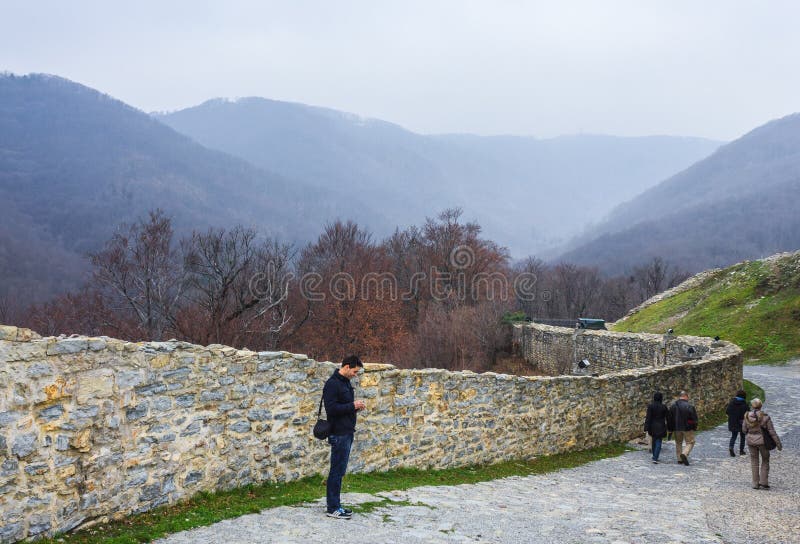 Along the wall editorial photography. Image of landscape - 47905522