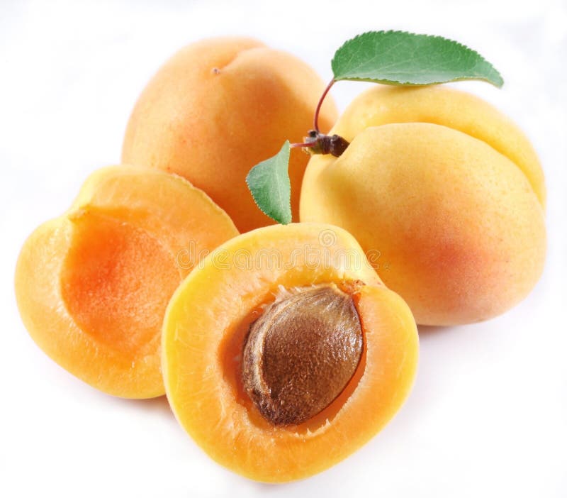 Alperce imagem de stock. Imagem de vitamina, fruta, pedra - 6982091