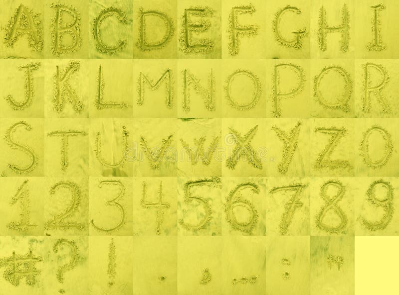 Alphabet auf Strand-Sand stockfoto. Bild von strand, zahlen - 19682416