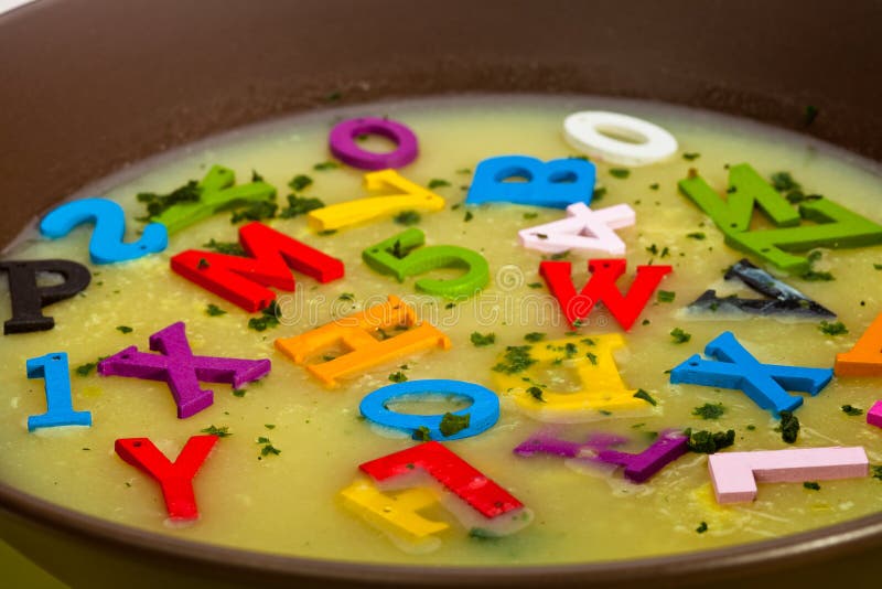 Alphabet-Suppe stockfoto. Bild von heiß, selbstgemacht - 1834280