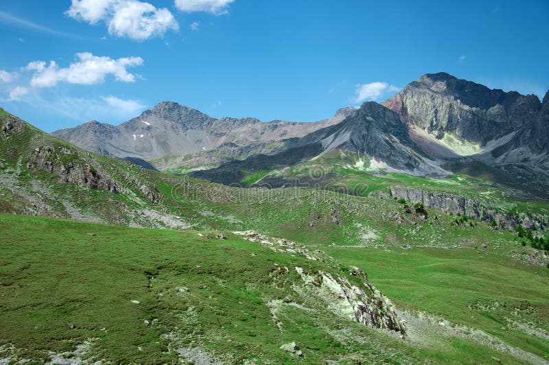 Alpi francesi fotografia stock. Immagine di roccie, francia - 28626250