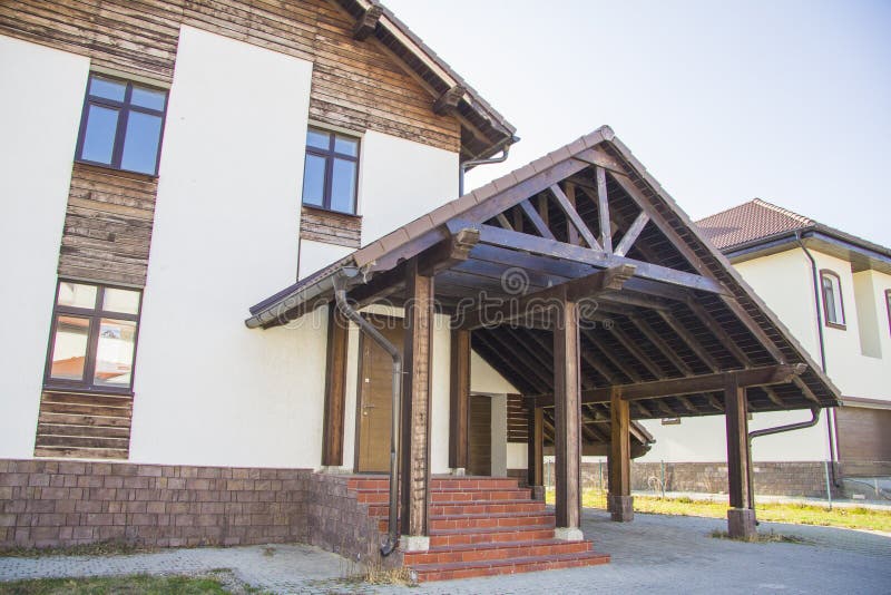 Alpine house stock image. Image of blossoming, luxury - 47277763