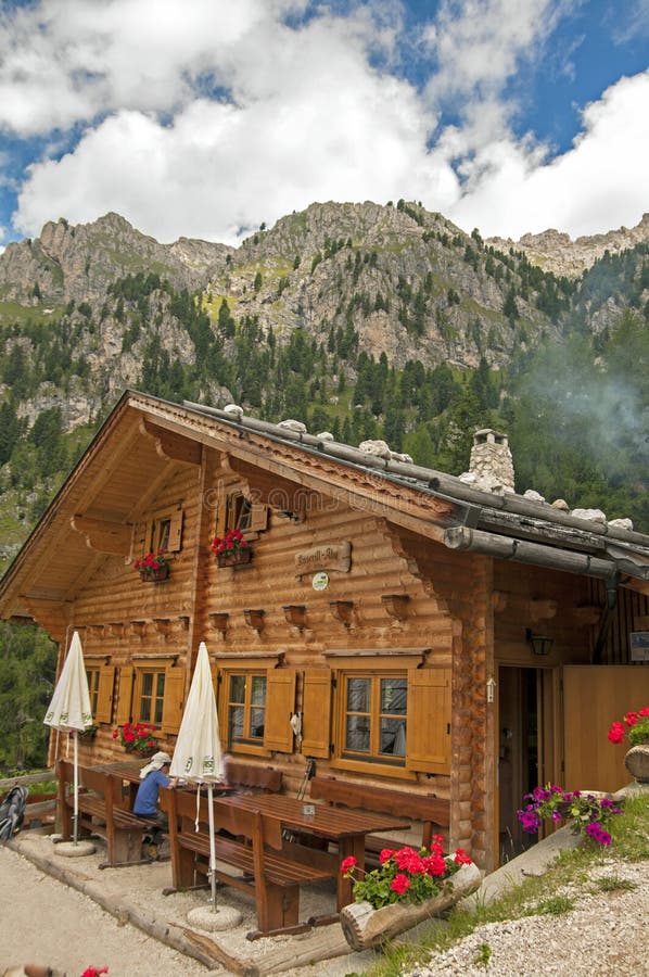 Alpine house editorial stock image. Image of tyrol, church - 33111404