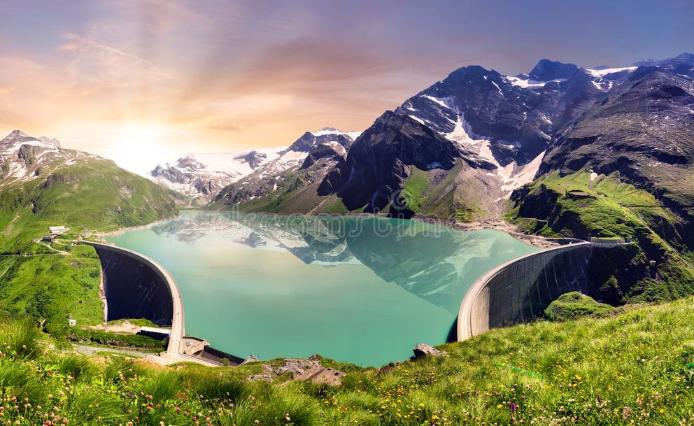 Alpine Lake at Dramatic Sunset with Lake and Mountain Stock Image ...